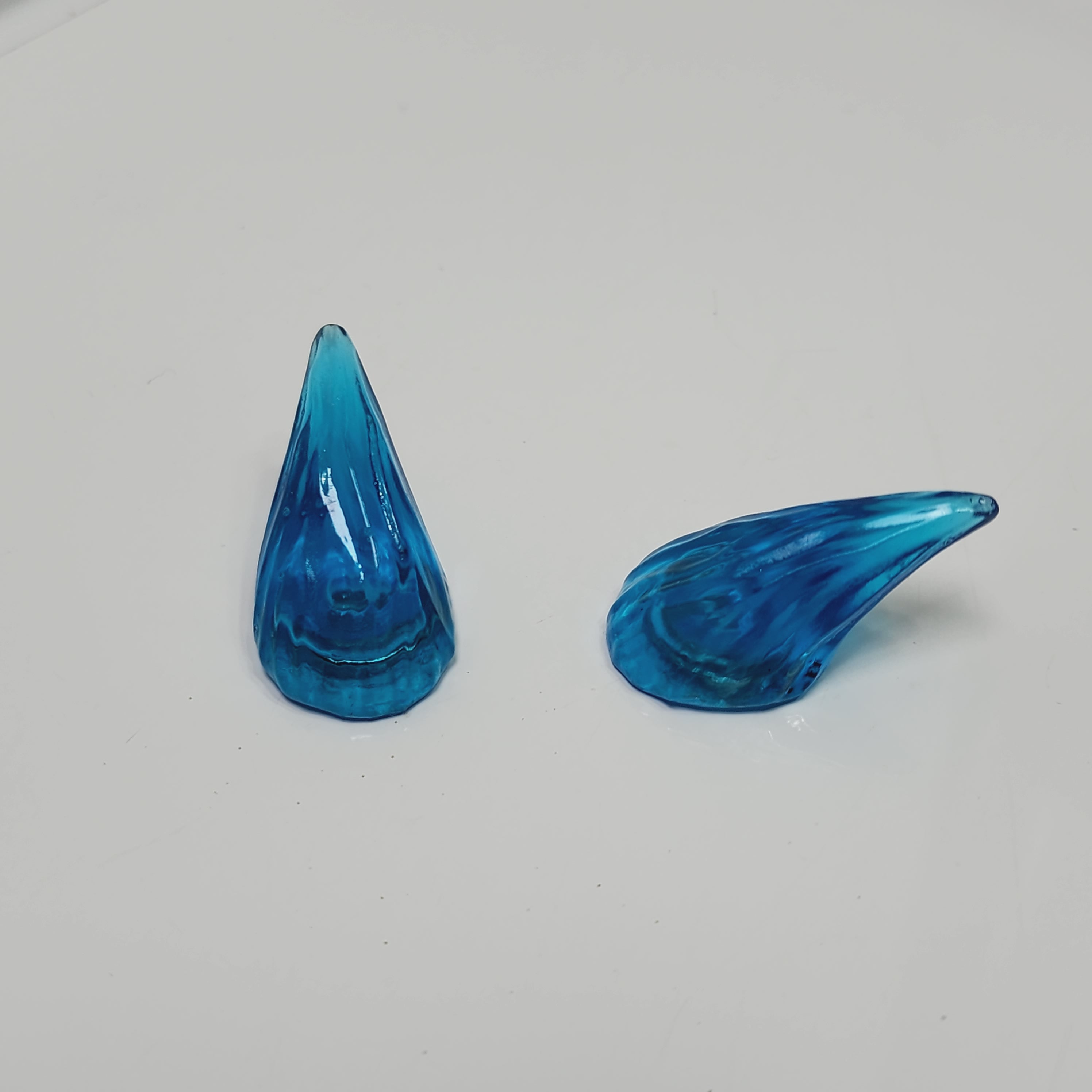 Blue Ice Horns – The HorrorProps Shop